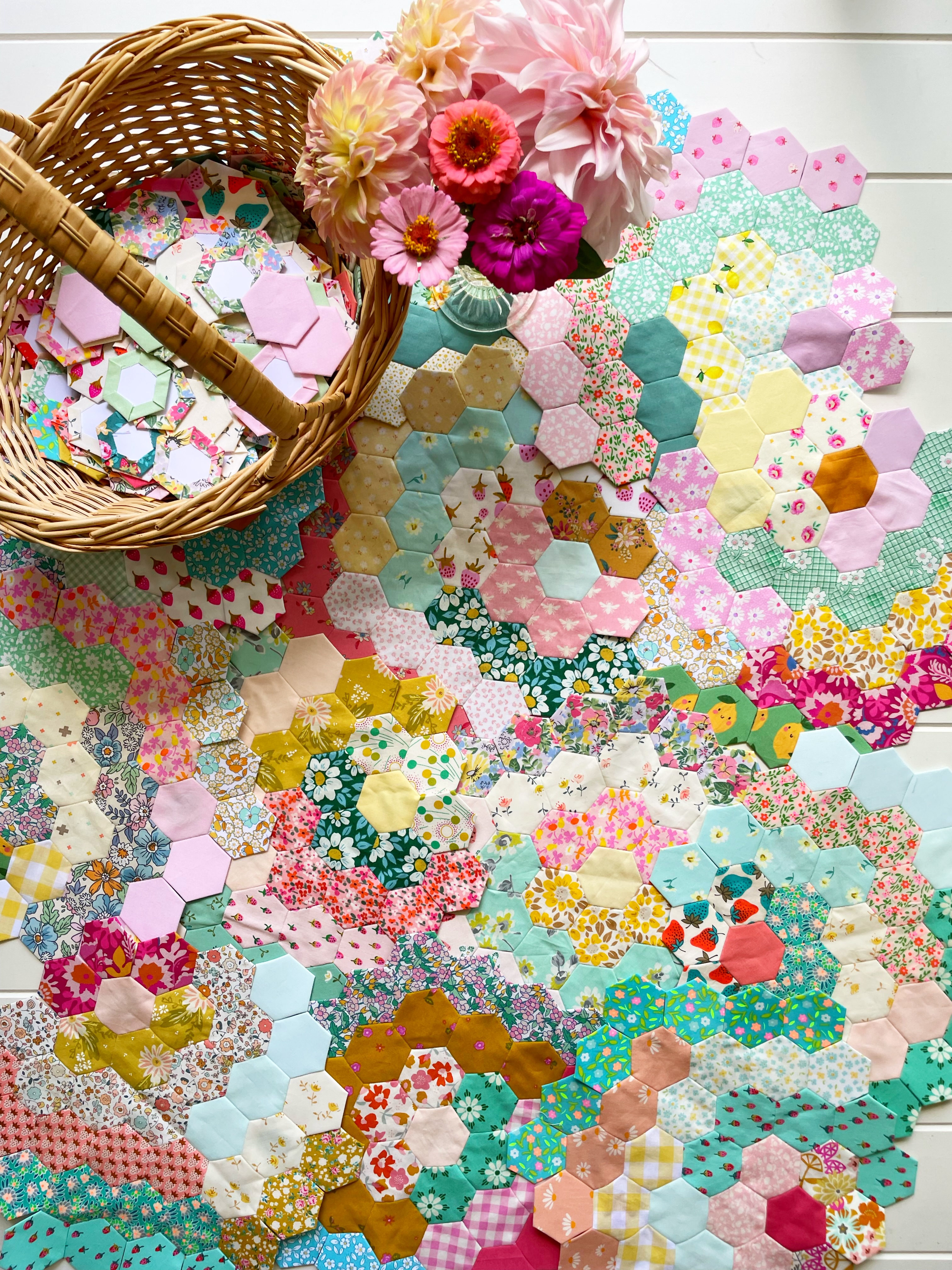 The Maker's Stash - English Paper PiecingSkip Around the Garden Quilt